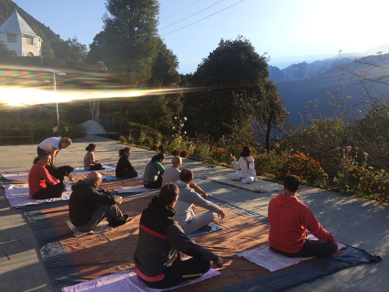 Himalayan Retreat - Yoga